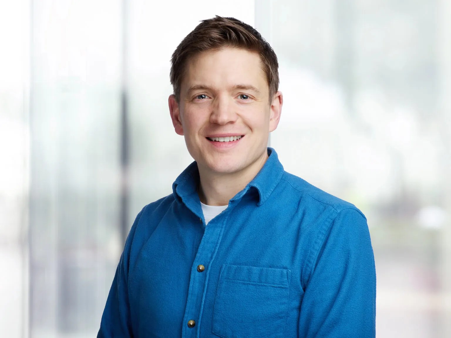 Our Search Experts - Erevena