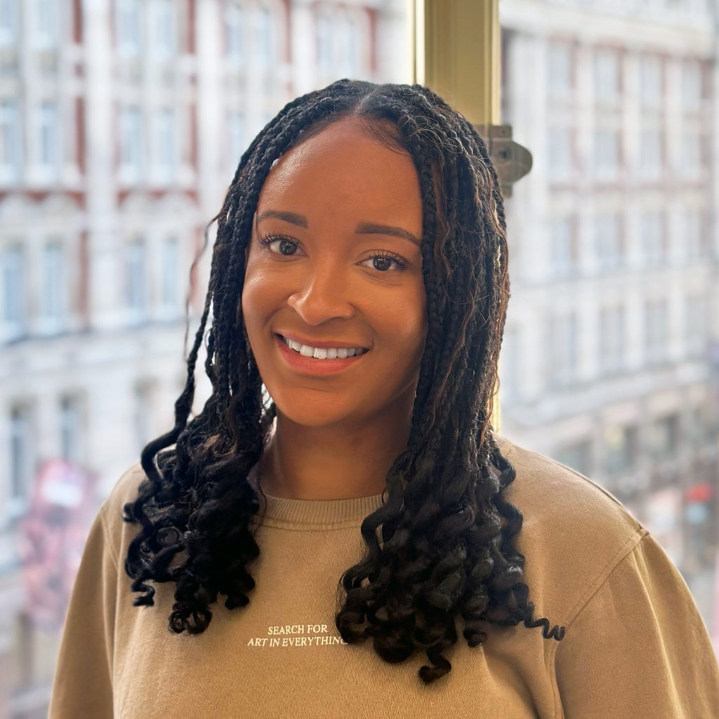 Our Search Experts - Erevena